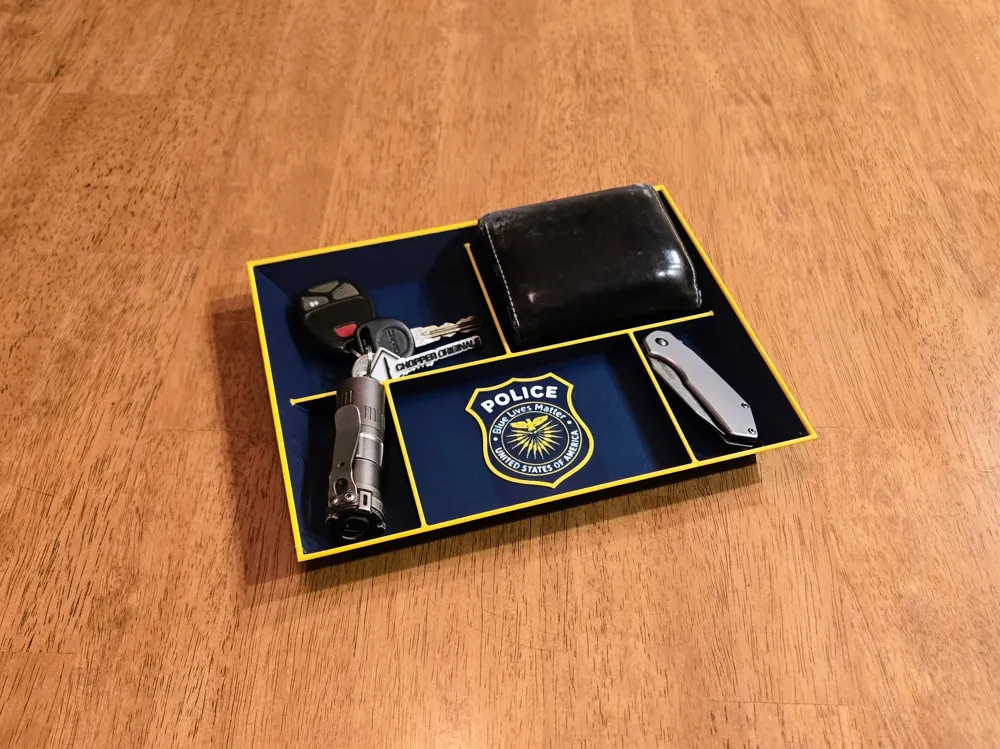 Police-Themed EDC Dump Tray - Free 3D Print Model - MakerWorld