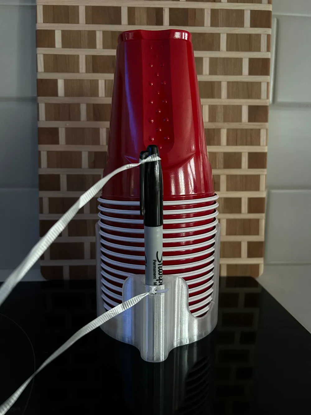 Cup and Marker Holder 18oz V2 - w/String Loop by BriLo MakerWorld ...