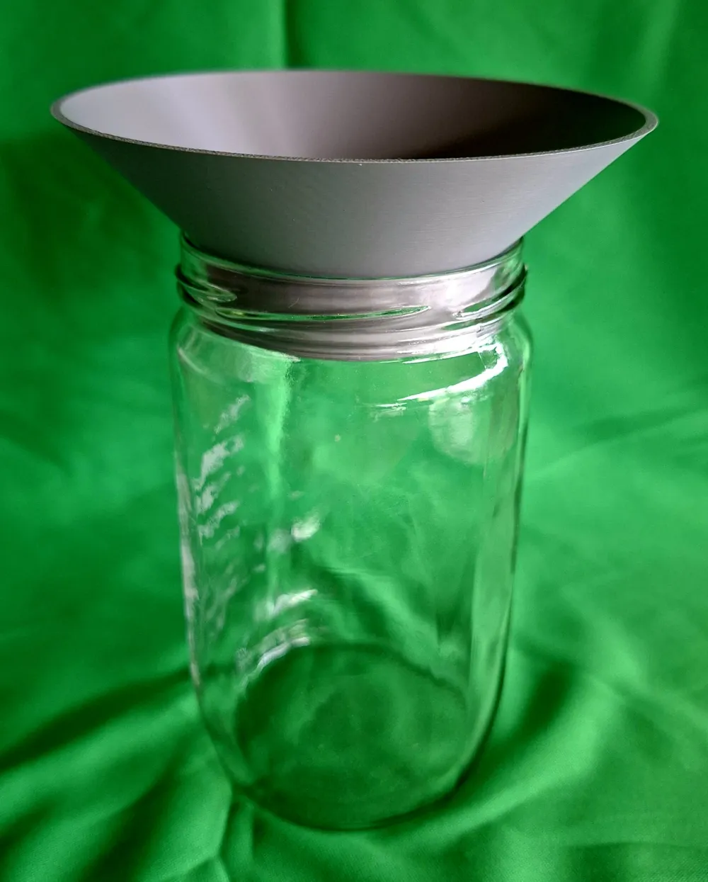 Jar Filling Funnel by Duplex MakerWorld: Download Free 3D Models