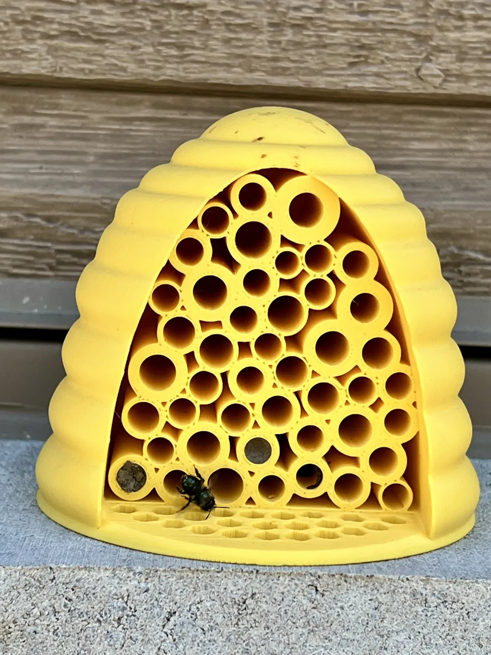 Bee Hive – 3D-Printed Shelter for Solitary Bees - Free 3D Print Model ...