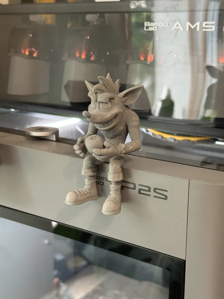 Crash Bandicoot – "Shelf Sitter" - Free 3D Print Model - MakerWorld