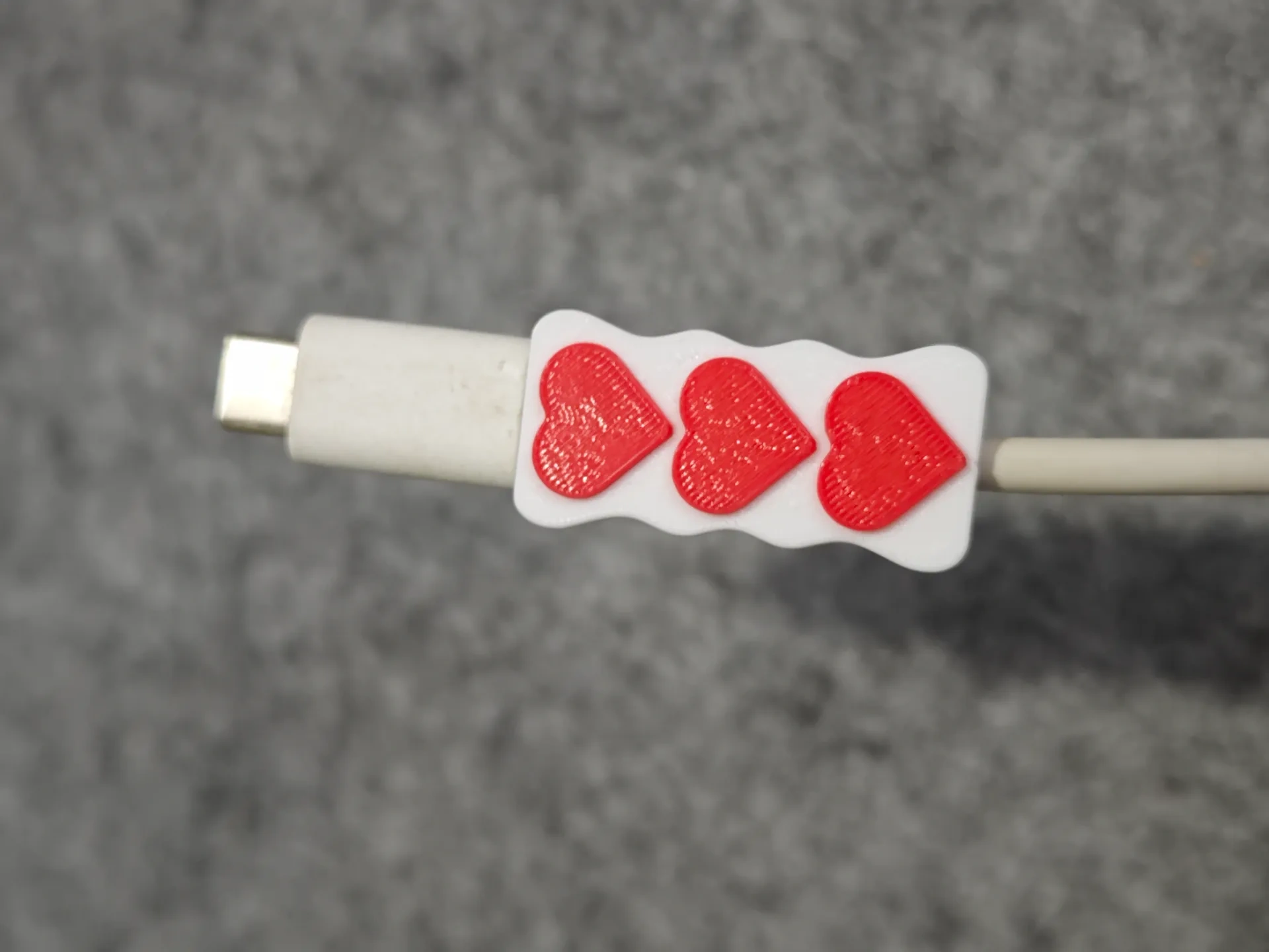 Data Cable Tip Protector - Small Heart by warmth121 MakerWorld ...