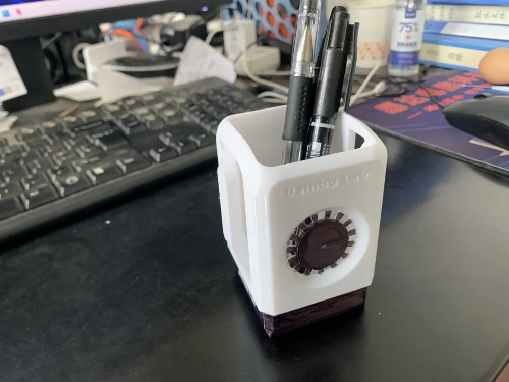 Bambu Lab P1 Pen Container by Ms - MakerWorld