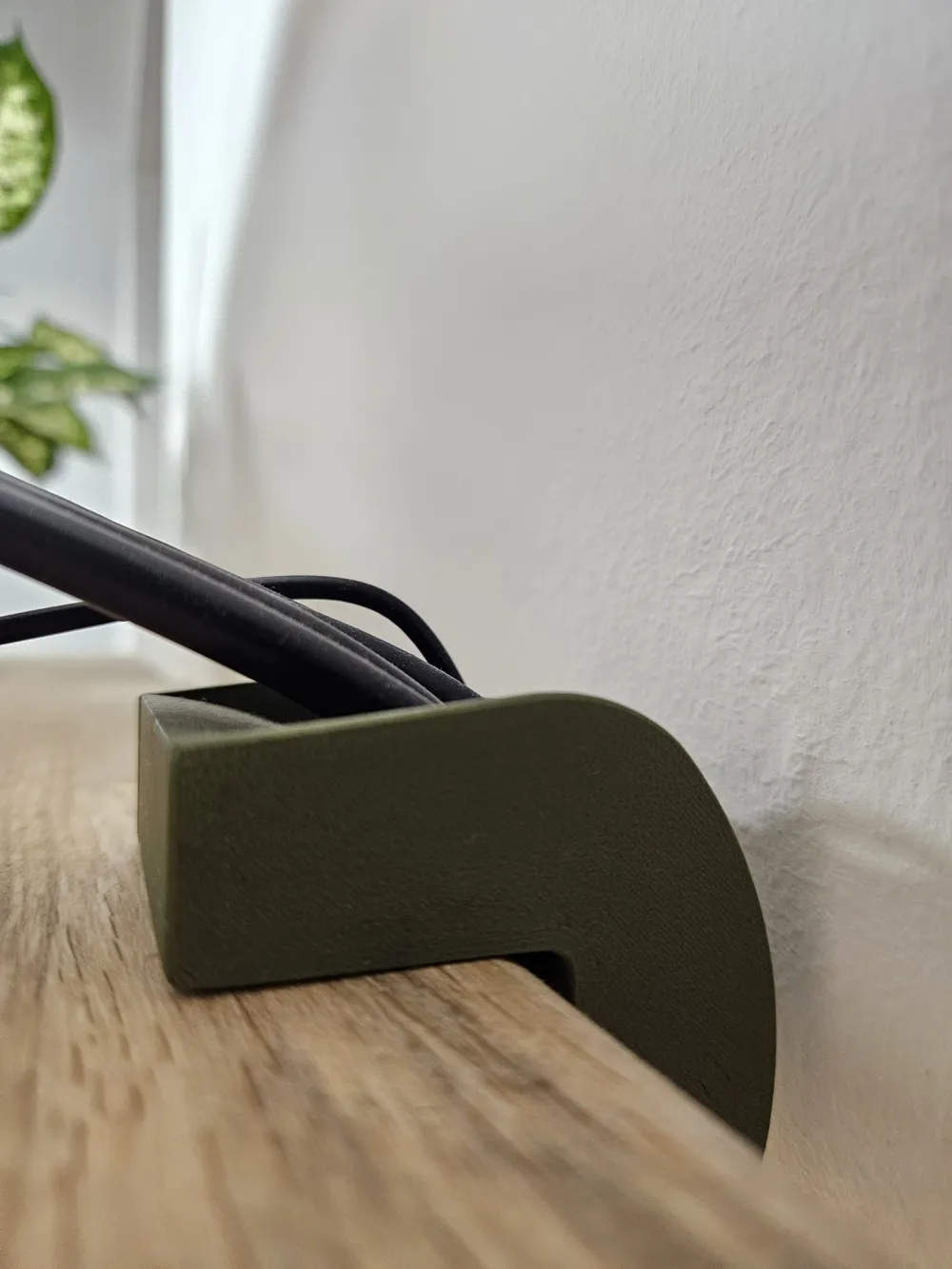 Magnetic Under-Desk Cable Management by TG-dsgn MakerWorld: Download ...