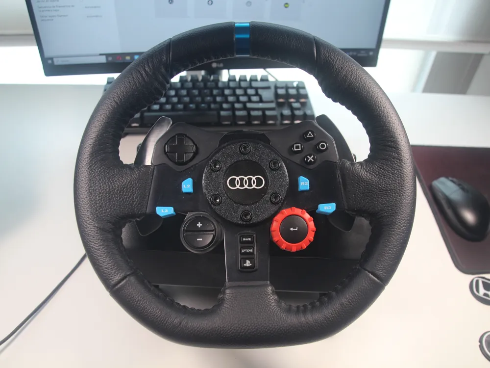 Interchangeable logos for the Logitech G29 racing wheel by juanherns ...