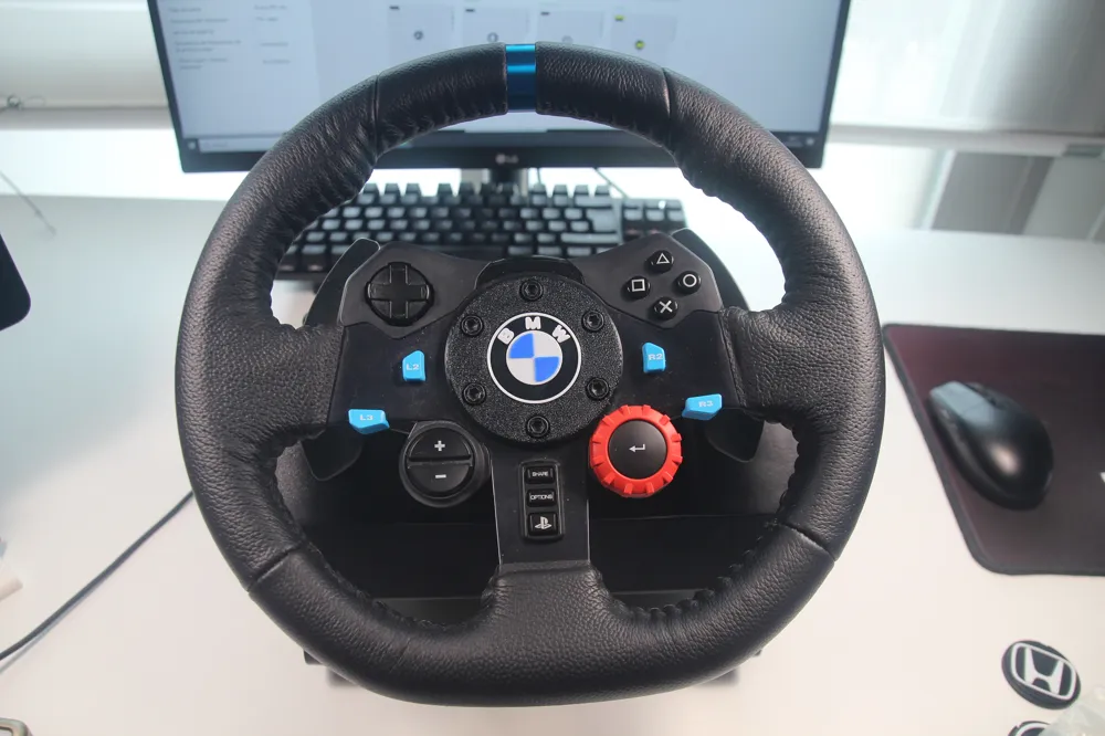 Interchangeable logos for the Logitech G29 racing wheel by juanherns ...
