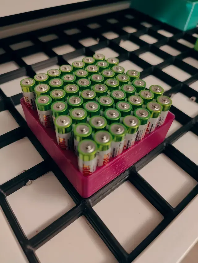 Gridfinity AAA Battery holder by Zonique2k - MakerWorld