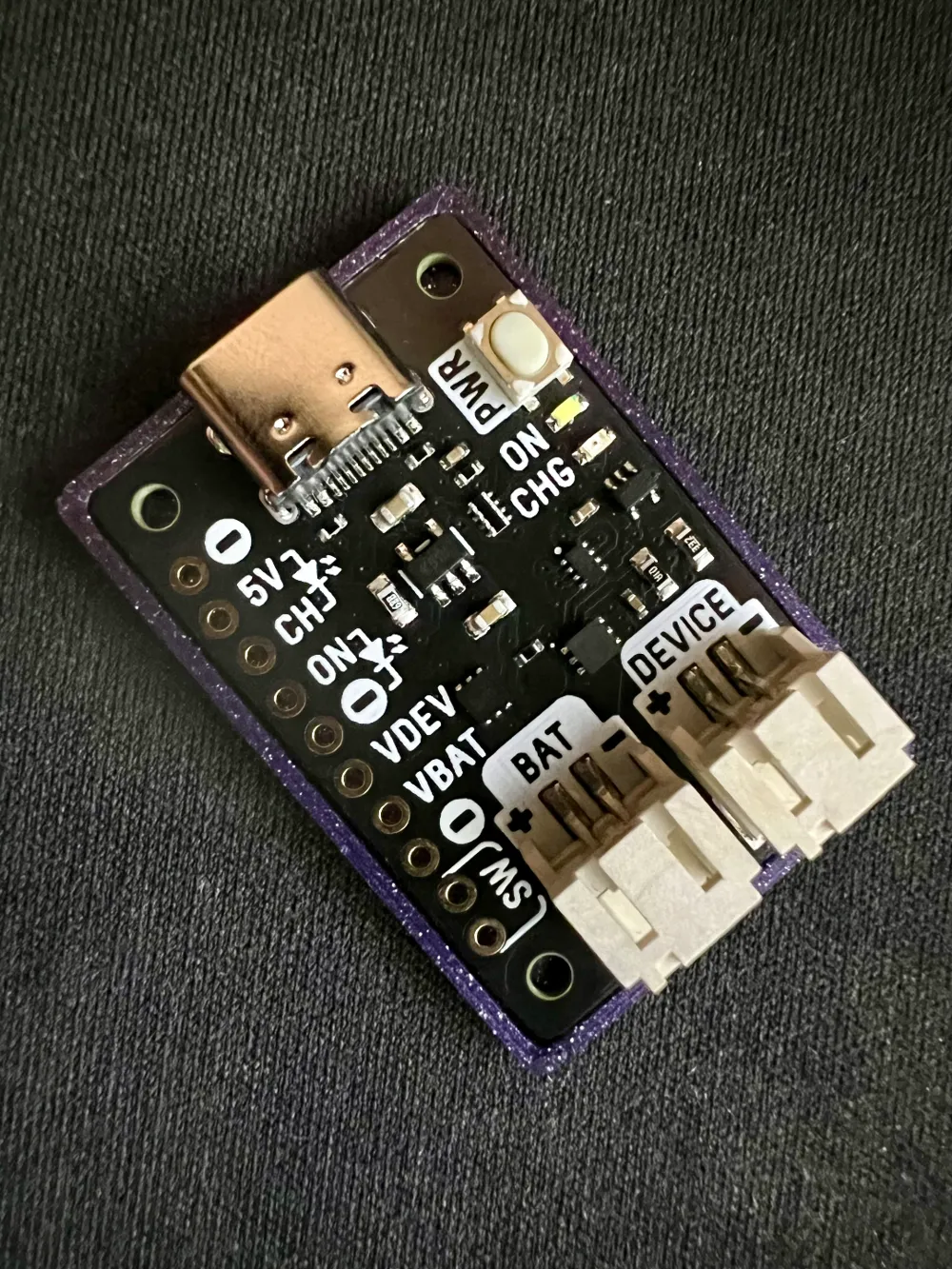 Pimoroni Lipo Amigo Pro Bumper (press-fit) by fijter - MakerWorld