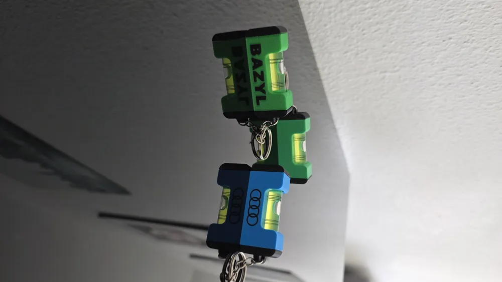 Spirit Level keychain customize text - Free 3D Print Model - MakerWorld