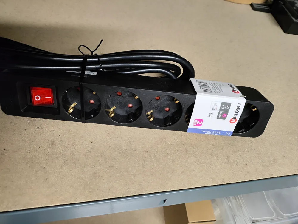 Leroy Merlin's Lexman Power Strip holder by ignaci0 - MakerWorld