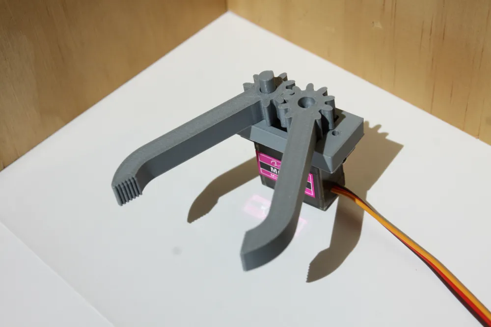 Robot Arm Claw For MG90S Micro Servo Motor by PrintWorks MakerWorld: Download Free 3D Models