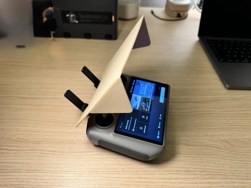 DJI RC2 Sun cover / Sun Hood - Free 3D Print Model - MakerWorld