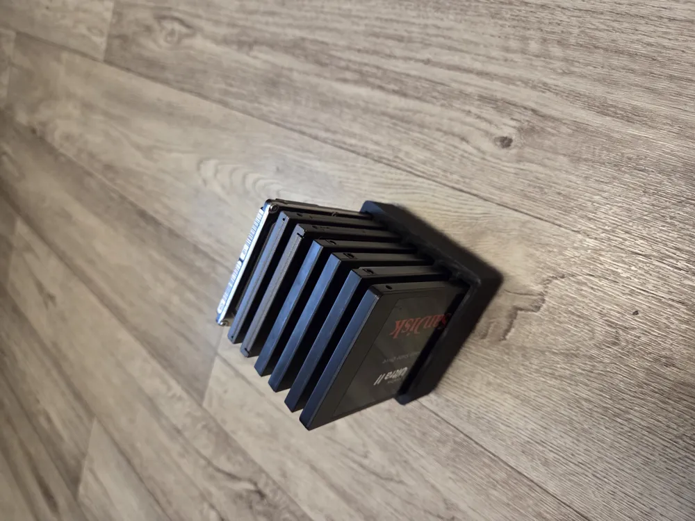 Gridfinity 2x2 Storage Rack 2.5" SSDs – 7 Slots - Free 3D Print Model ...