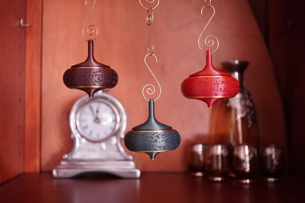 Christmas Ornament ("Ornamet") by Prime Tower Designs MakerWorld ...