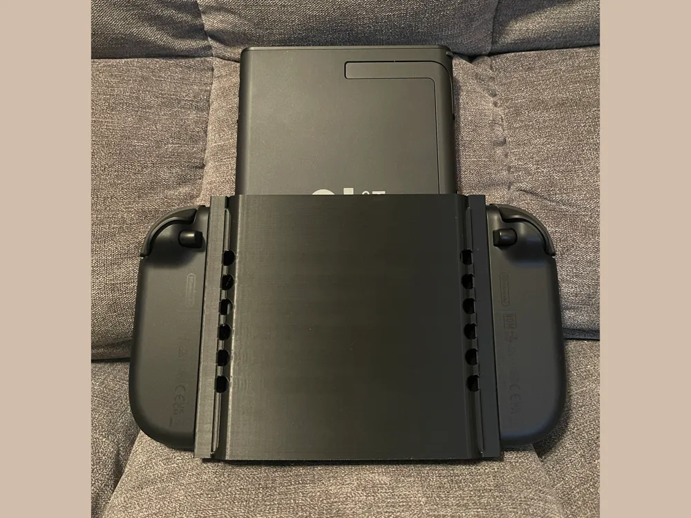 Nintendo Switch 2 - Vertical Grip - Free 3D Print Model - MakerWorld