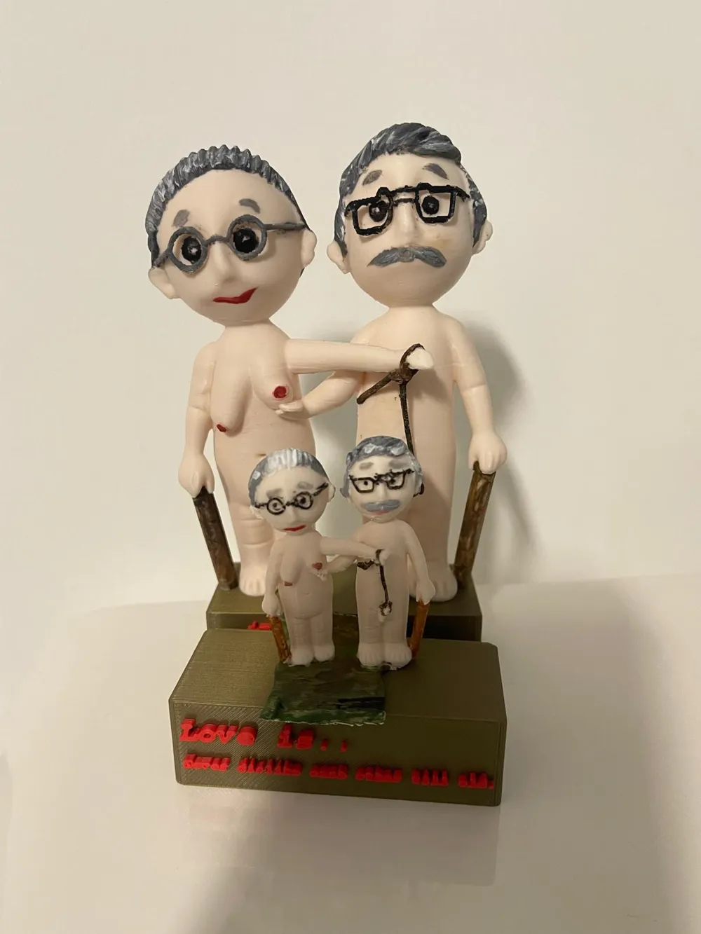 Love alway support eachother - Free 3D Print Model - MakerWorld