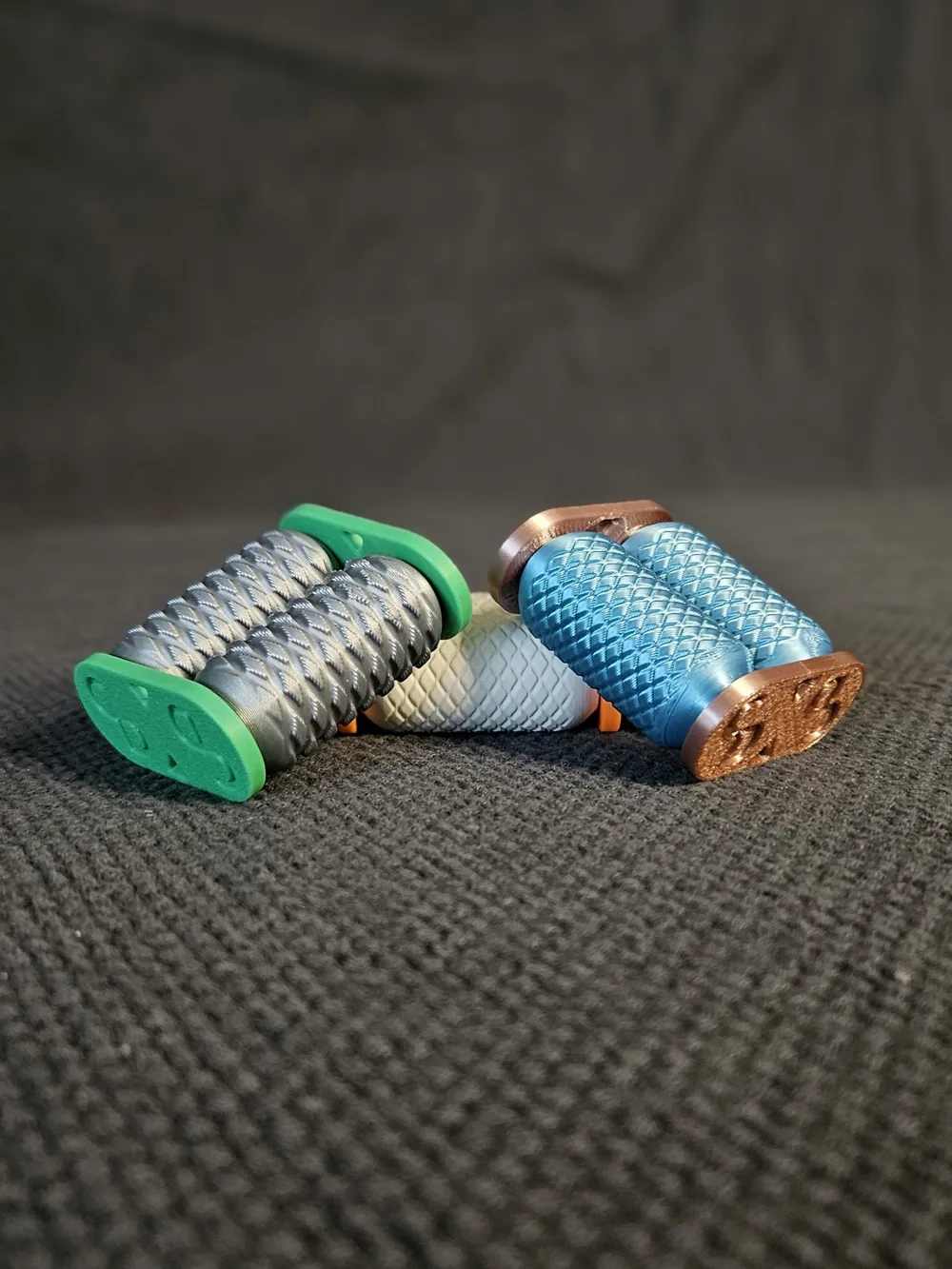 Ultimate Pocket finger roller fidget Parametric - Free 3D Print Model ...