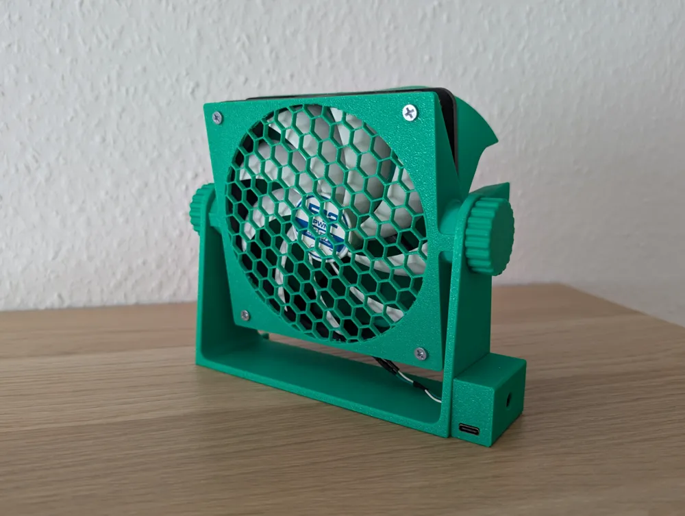 Noctua Desk Fan with Stand and USB-C - Free 3D Print Model - MakerWorld