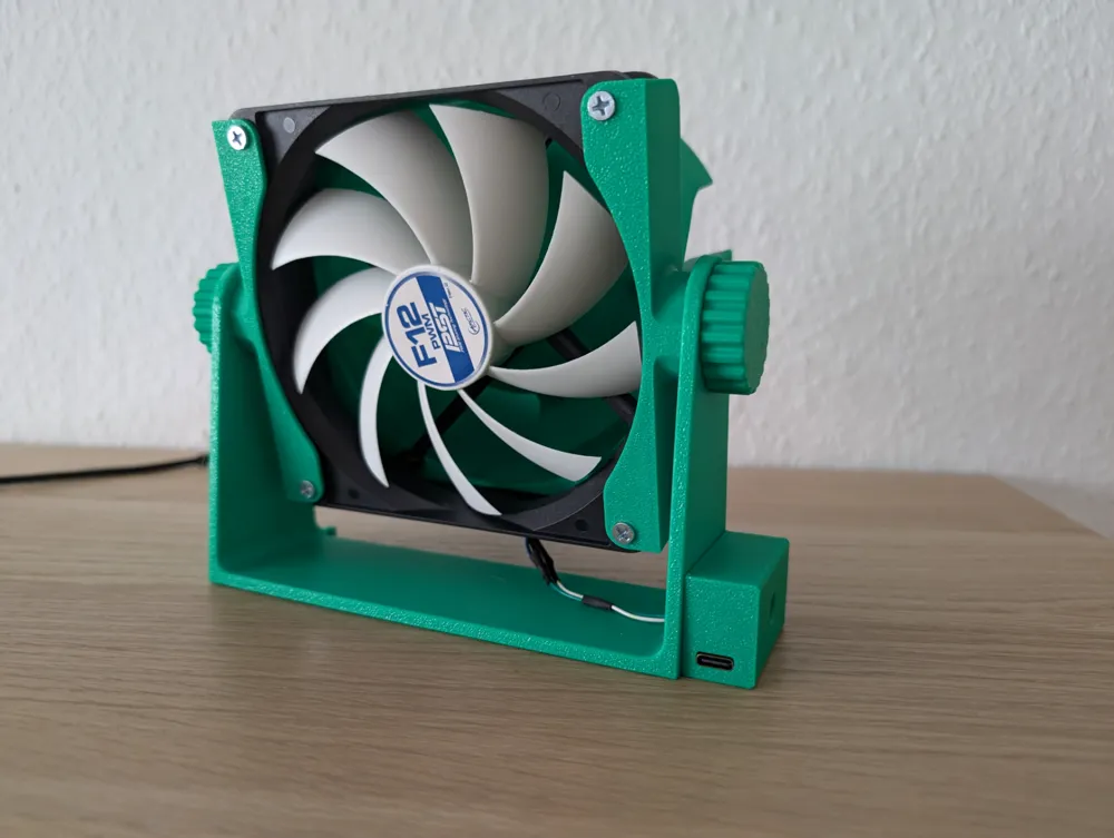 Noctua Desk Fan with Stand and USB-C Remixed by Fabrion365 MakerWorld ...