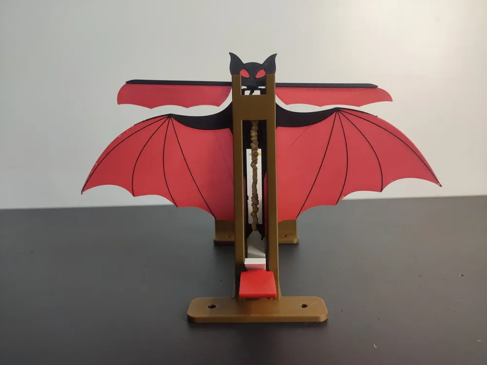 Flying Bat Launcher by Sevro MakerWorld: Download Free 3D Models