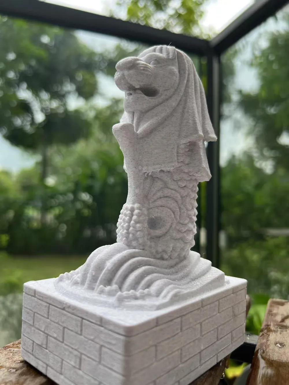 Spraying Merlion - Free 3D Print Model - MakerWorld