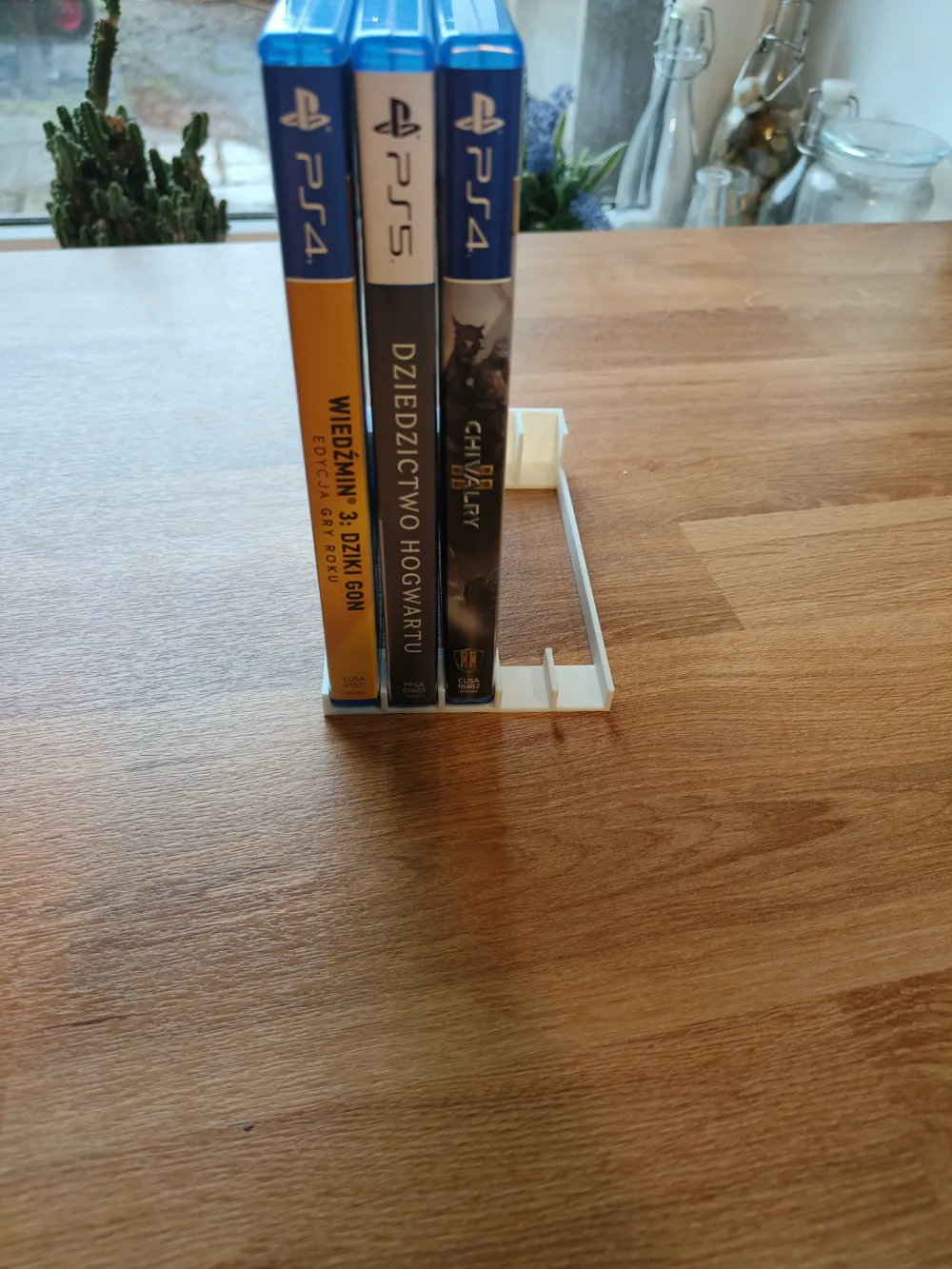 Game case stand by Dazer - MakerWorld