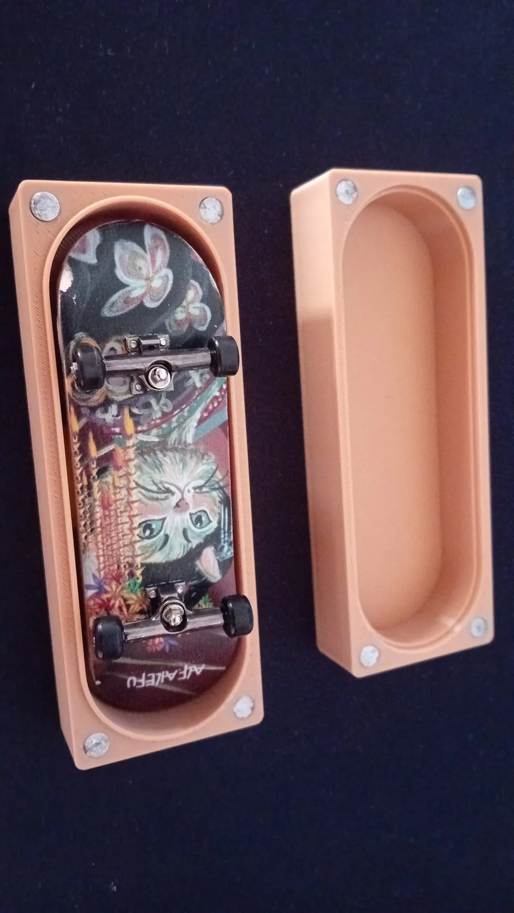 Fingerboard box by Ger4mas MakerWorld: Download Free 3D Models
