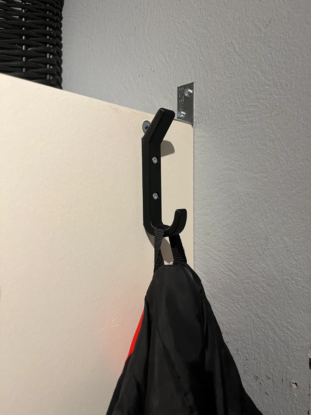 Wall Hanger by LayersByAdam - MakerWorld