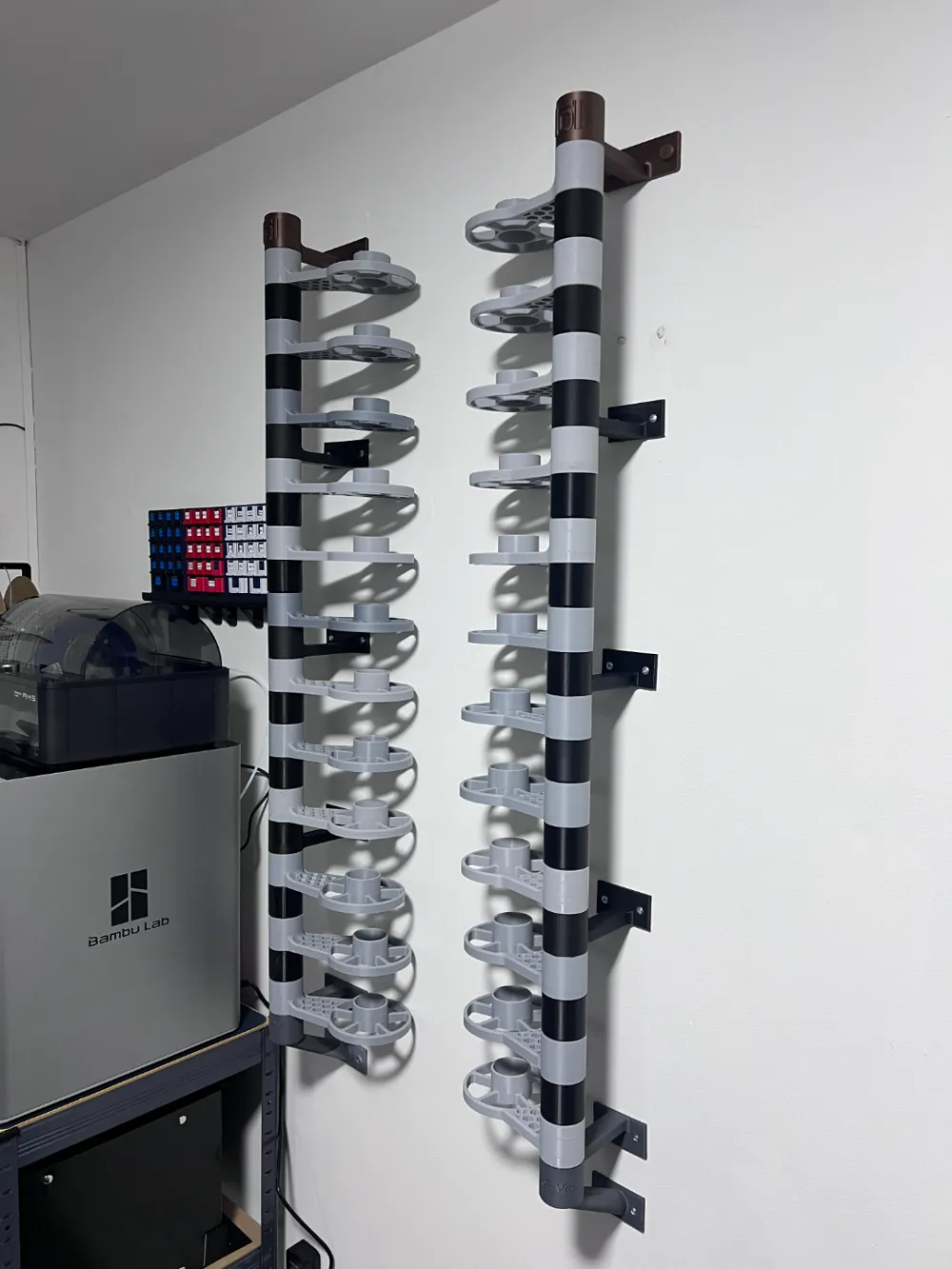 SPOOL-VUE Filament Storage System by Peter Martin MakerWorld: Download ...