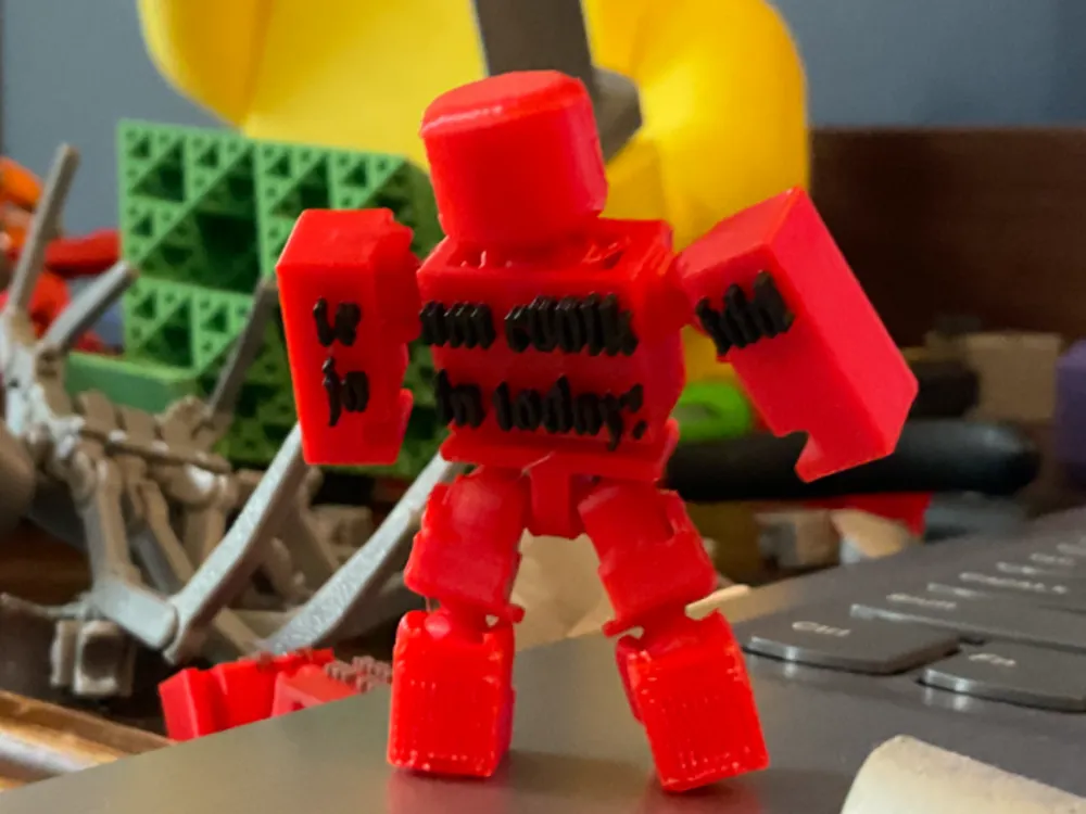 C00l kid for articulated roblox figure - Free 3D Print Model - MakerWorld
