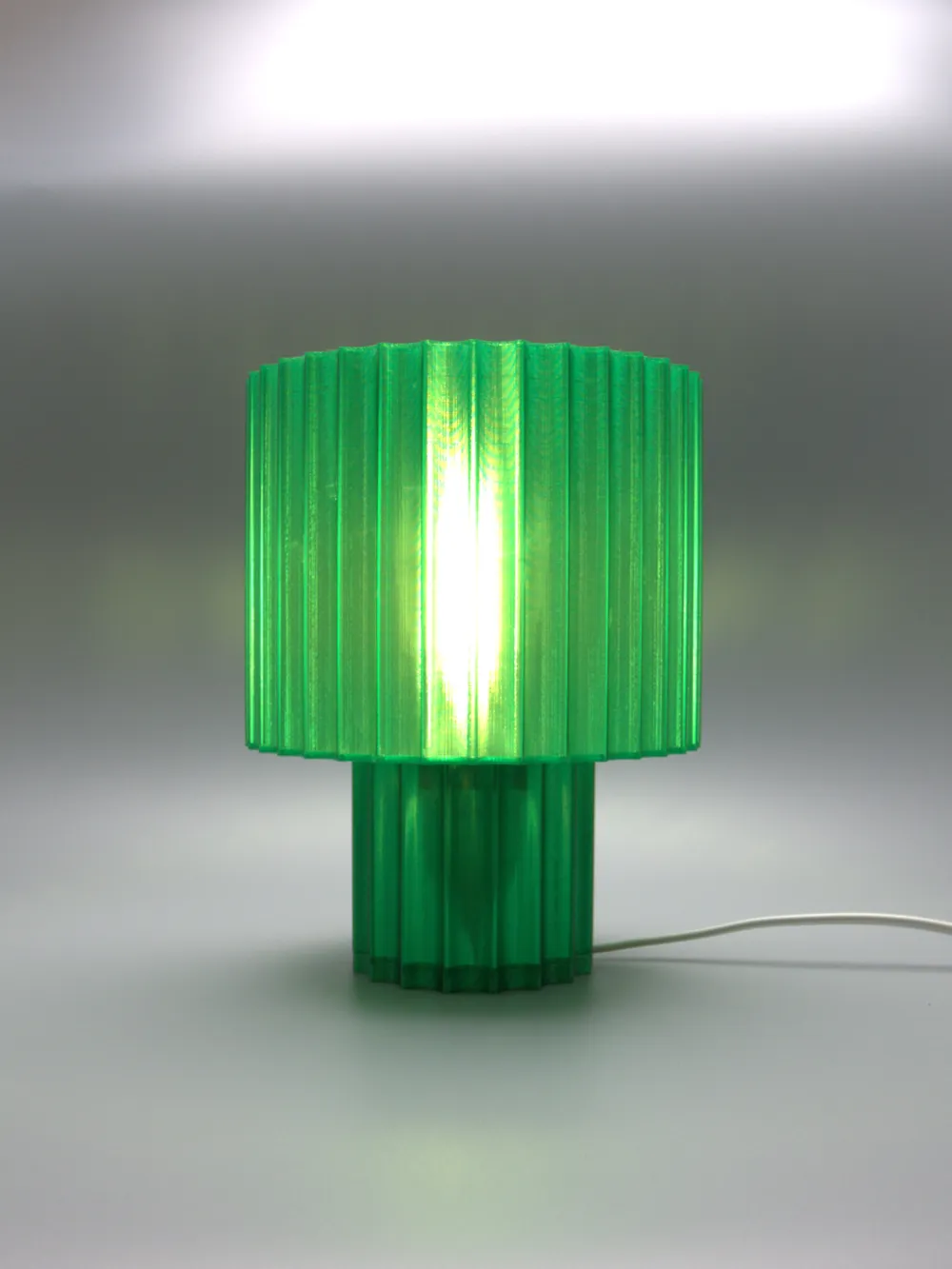 Fluted Lamp - Free 3D Print Model - MakerWorld