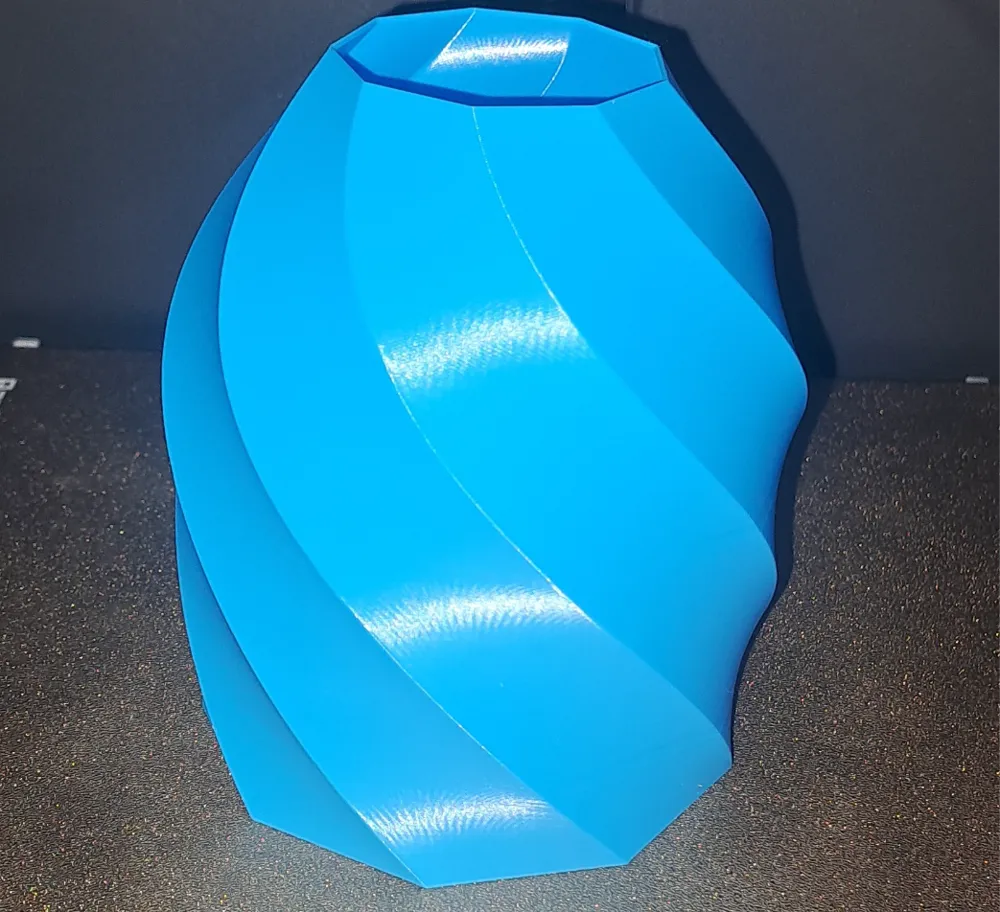 Bullet vase spiral - Free 3D Print Model - MakerWorld