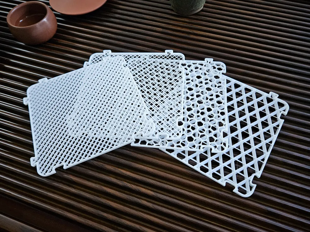 Modular mat for fish and turtle tanks - Free 3D Print Model - MakerWorld
