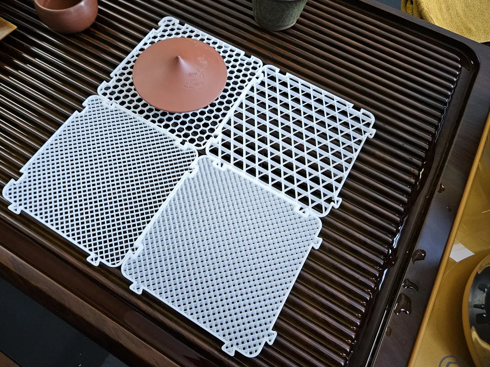 Modular mat for fish and turtle tanks - Free 3D Print Model - MakerWorld
