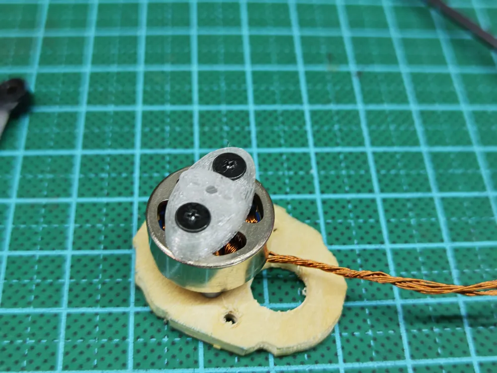 1503 propeller adapter, uses screws from the original 1503 folding ...