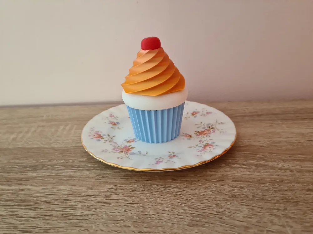 Recipiente para magdalenas con tapa de rosca - Modelo de impresión 3D ...