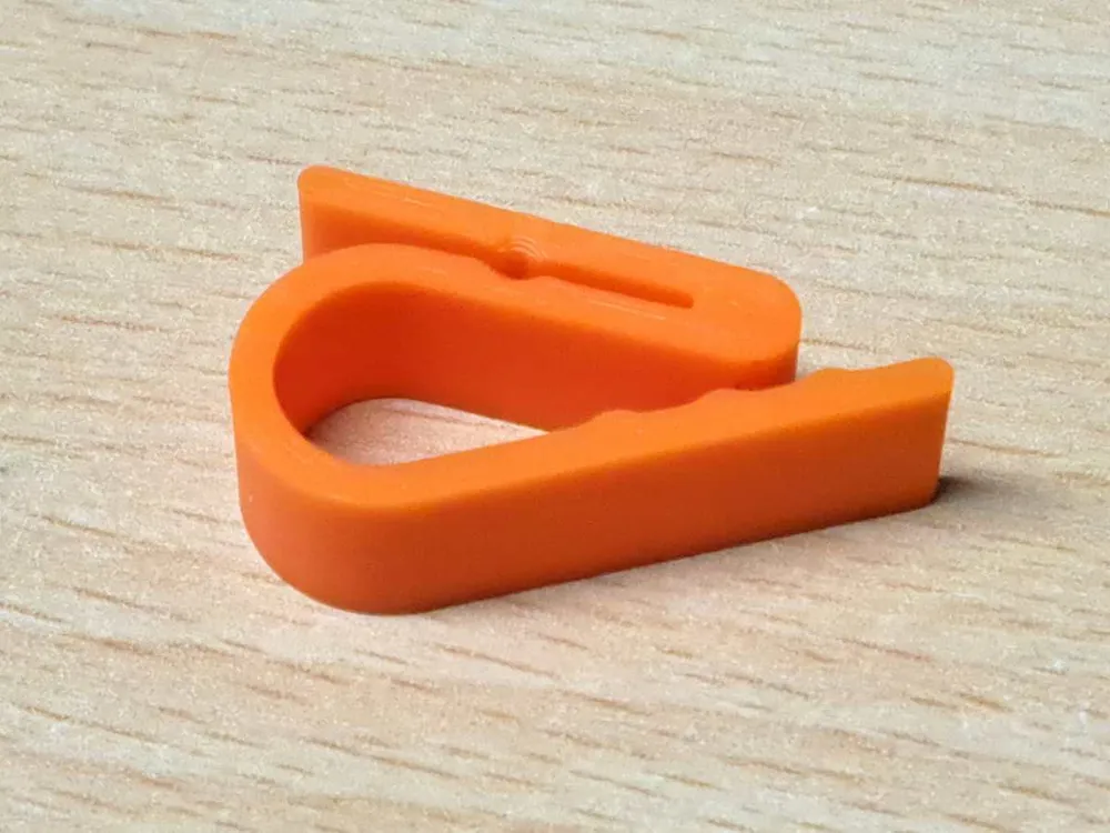 Filament Clip for all Spools by Holydroller - MakerWorld