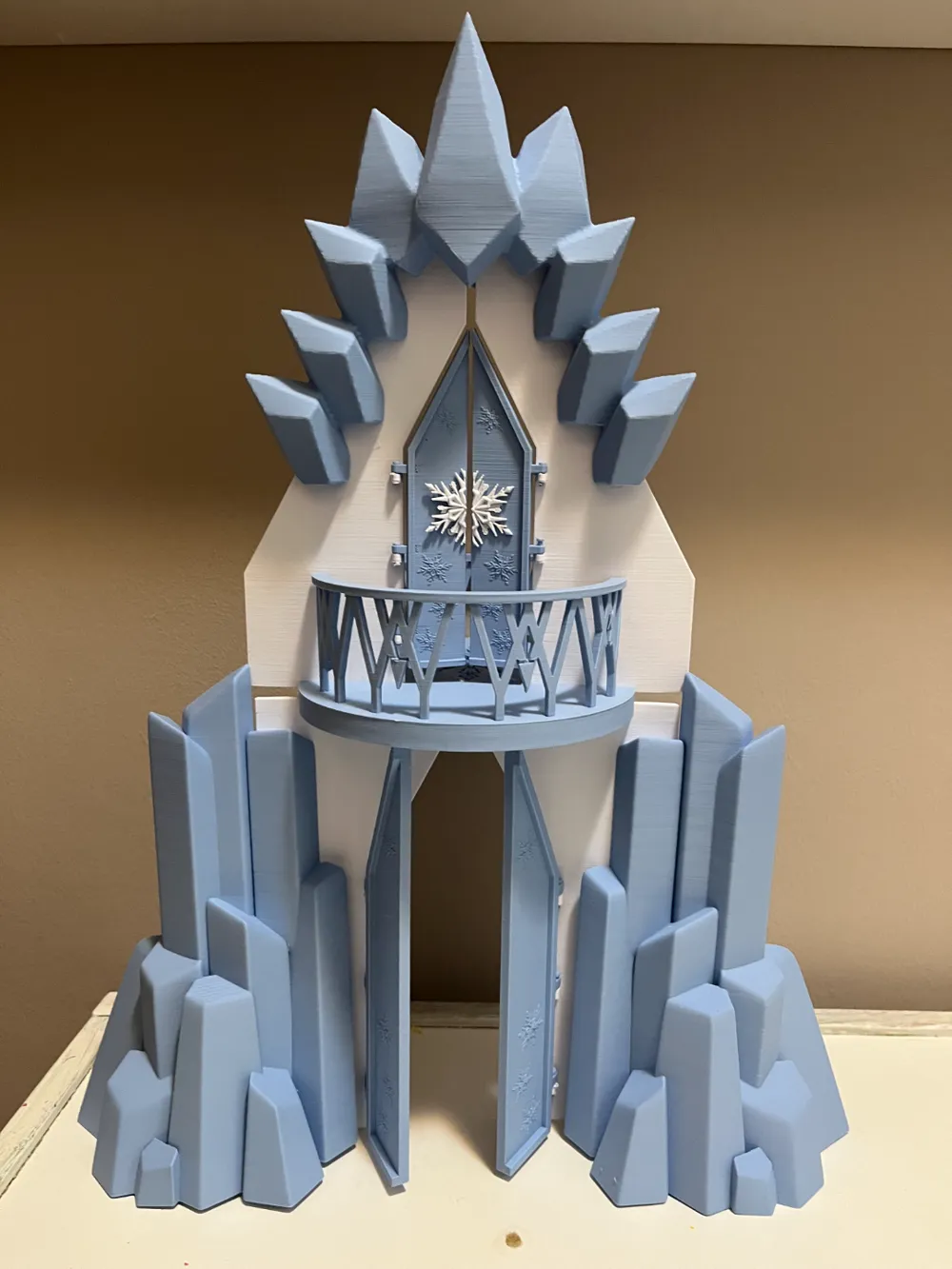 Disney Frozen Elsa’s Ice Palace 城堡 迪士尼 - Free 3D Print Model - MakerWorld