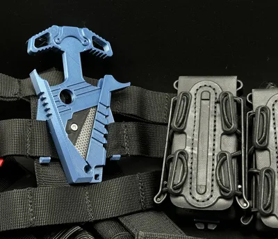 Tactical Push Dagger-Style Utility Knife (MOLLE) by Trent Studio ...