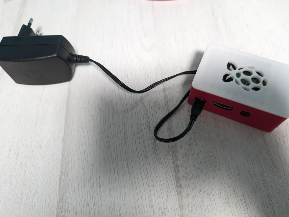 Raspberry Pi 3 Case + Cable Management by Liron - MakerWorld