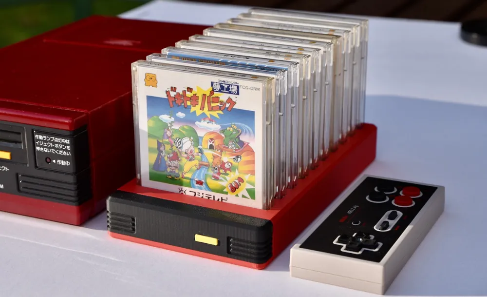 Famicom Disk System Game Storage Box by ComptonOwl MakerWorld: Download ...