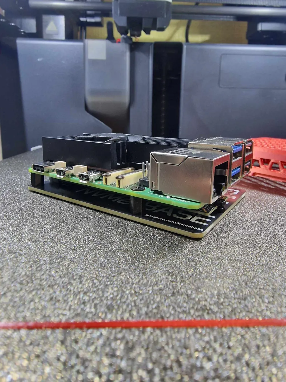 Raspberry Pi 5 Pimoroni Nvme Case v1 remix Remixed by scooterb415 ...