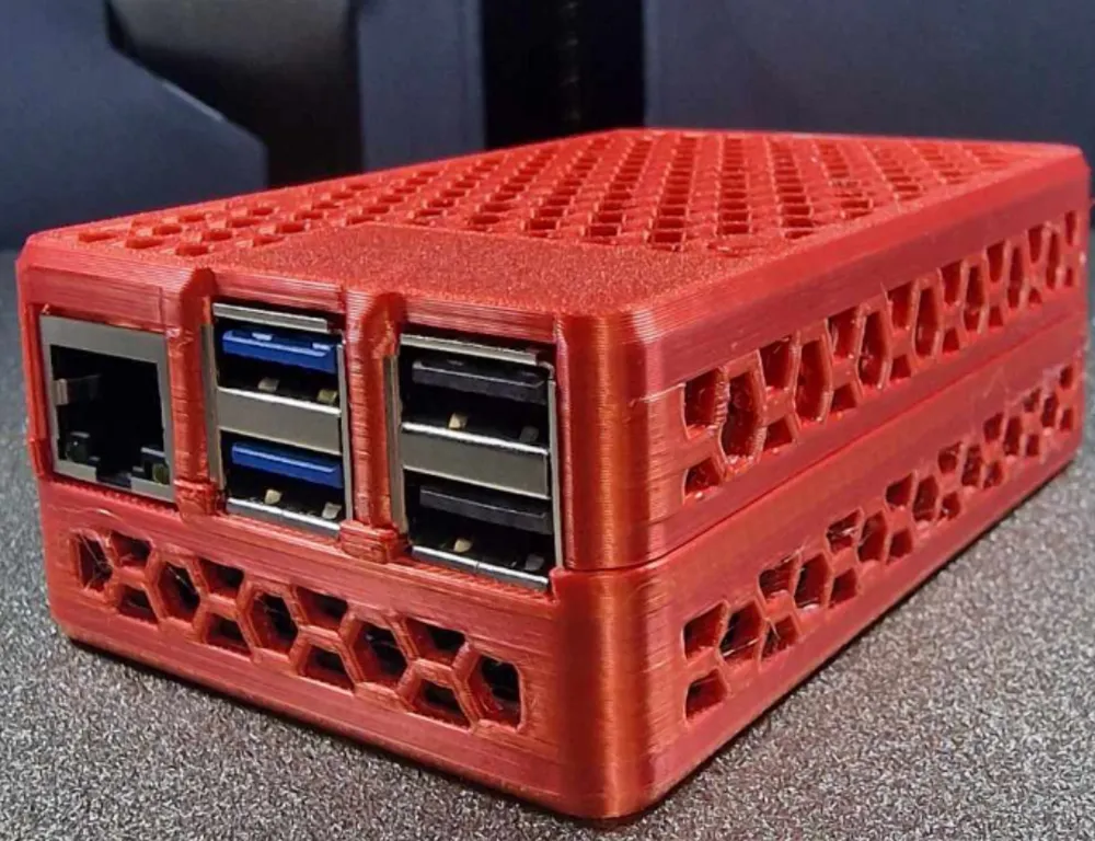 Raspberry Pi 5 Pimoroni Nvme Case v1 remix Remixed by scooterb415 ...