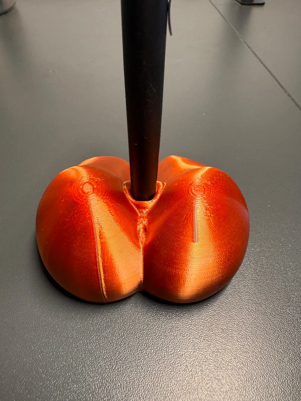 NSFW - (Very) sexy pen holder by Tscherno MakerWorld: Download Free 3D Models