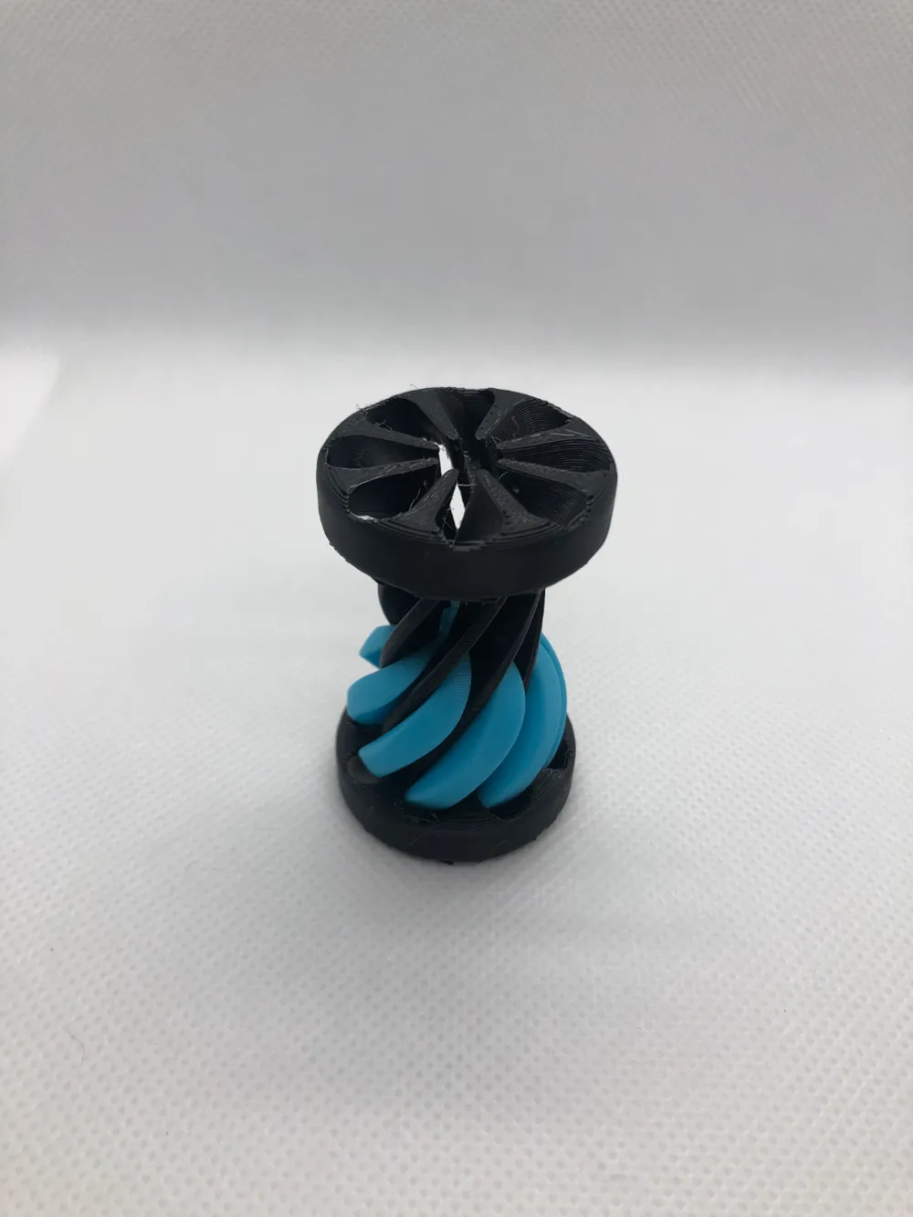 impossible passthrough set by Noir MakerWorld: Download Free 3D Models