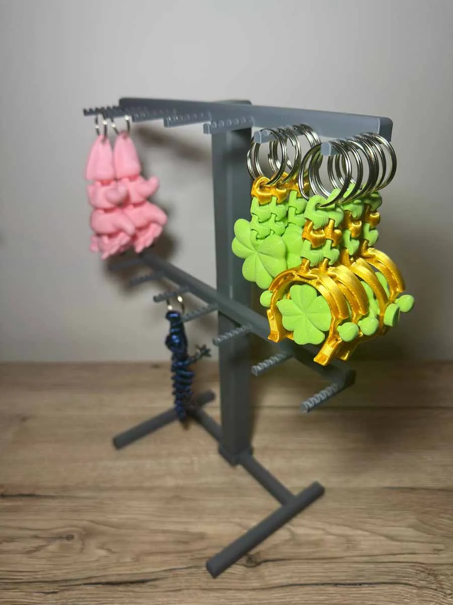 Keychain display stand - Free 3D Print Model - MakerWorld