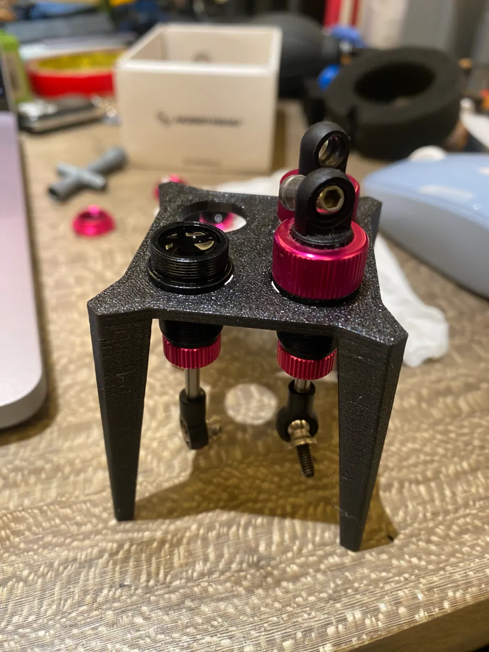 1/10 RC damper stand by feng - MakerWorld