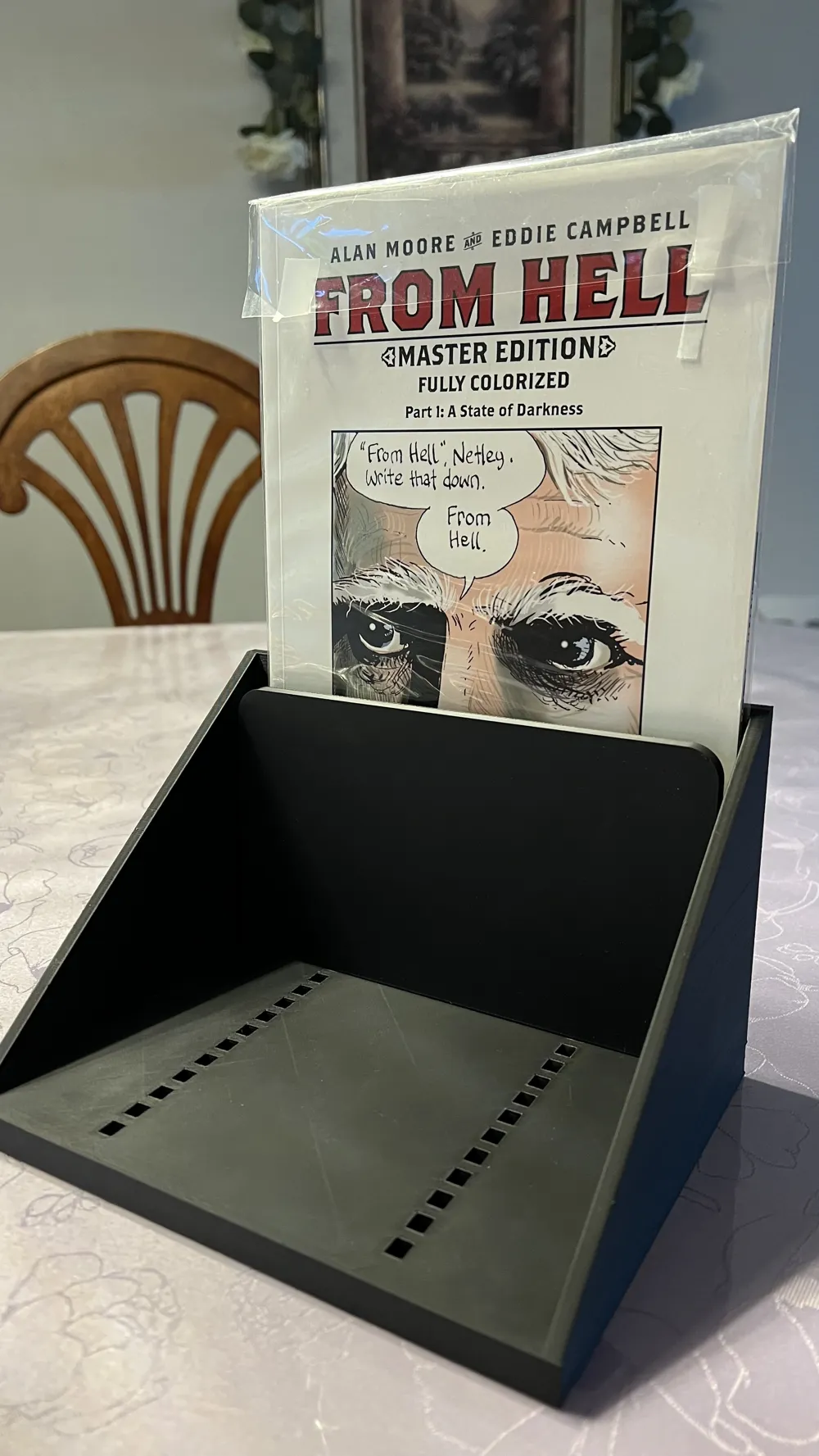 Modular Comic Book Stand by XTP3 MakerWorld: Download Free 3D Models