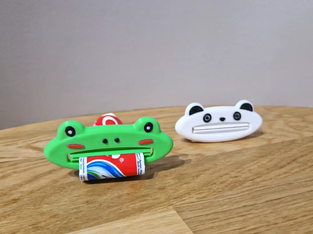 Fun Frog and Panda Toothpaste Squeezers by DPJRodrigues - MakerWorld