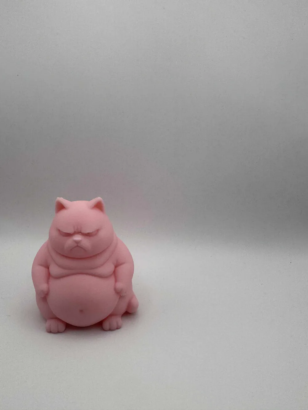 Grumpy Fat Cat – The Ultimate Chonky Figurine by humilak MakerWorld ...